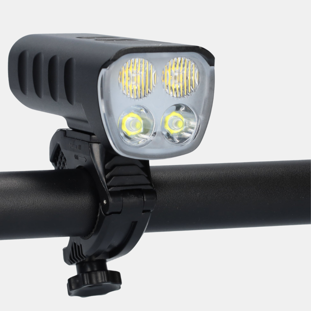 LED Cykellygte – 1600 Lumen, USB-C Genopladelig, Sort – Tech Butik